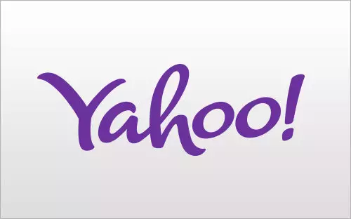 Yahoo logo második nap