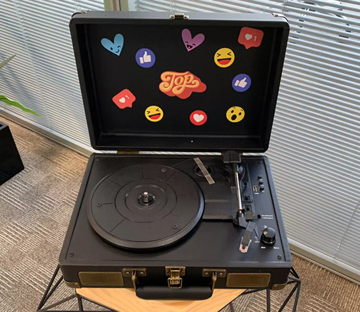 Facebook Vinyl Record Player