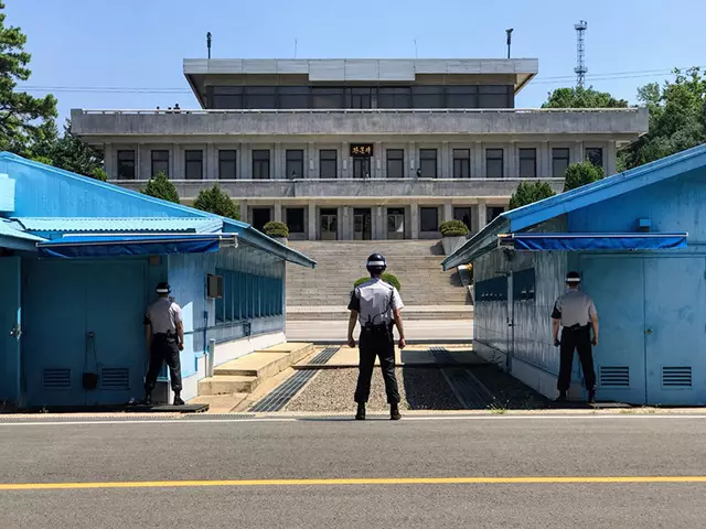 Gary Illyes de Google en la zona desmilitarizada coreana DMZ