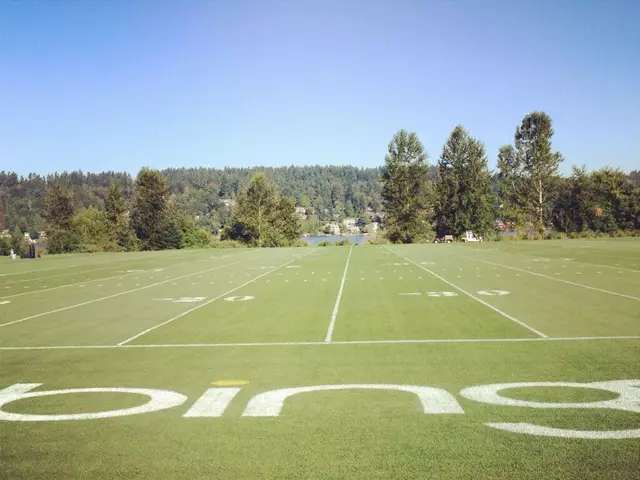 Bing på Hawks Training Camp