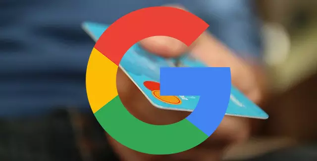 Panel de conocimientos de Google que muestra los costos mensuales de SEO y otros servicios 3279_1